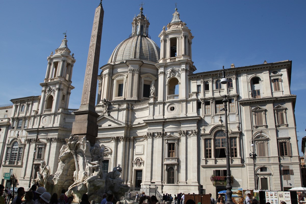 Sant' Agnese in Agone ist eine Barockkirche auf der Piazza Navona